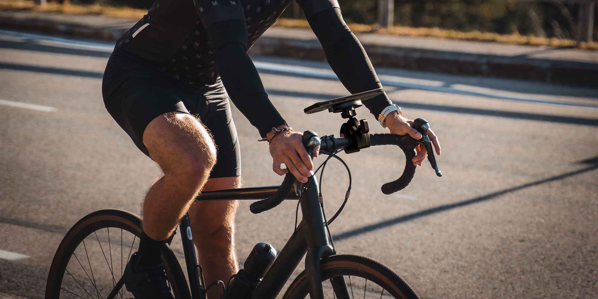 Wall Phone Mount Kit with Dual Stage Lock, One-hand Operation Wall Mou